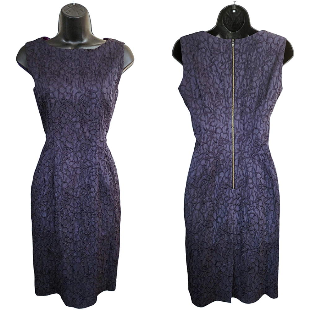 Tahari Navy Blue Embroidered Floral Pattern Split Hem… - Gem